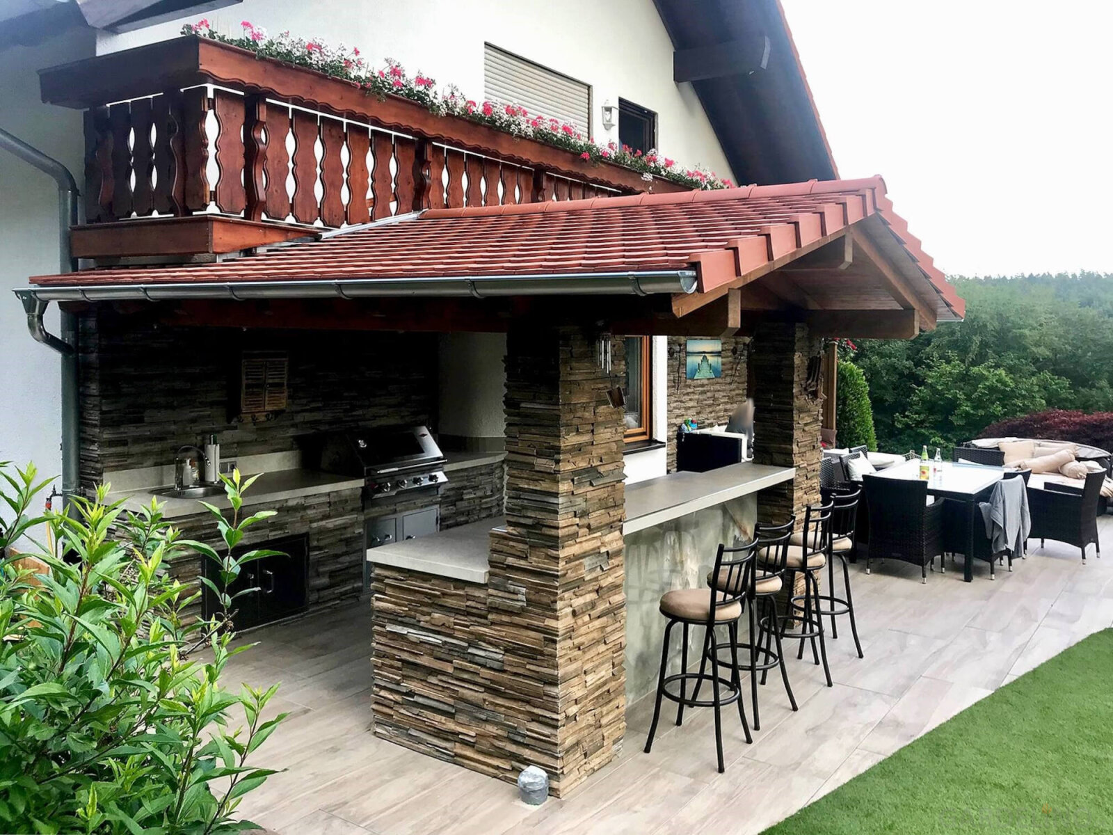 BeefEater Grillküche mit Bar