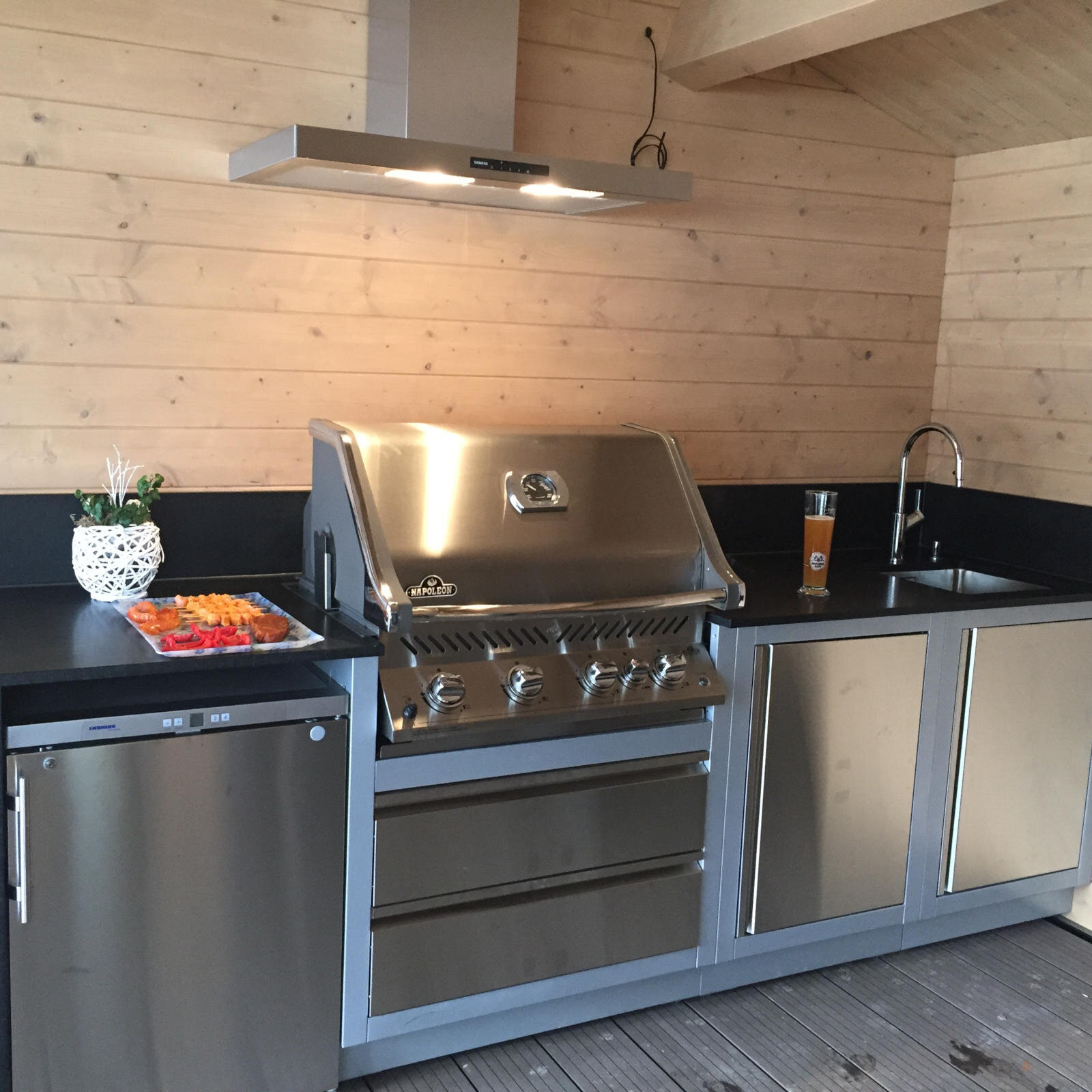 Napoleon Oasis modulare Outdoor Küche